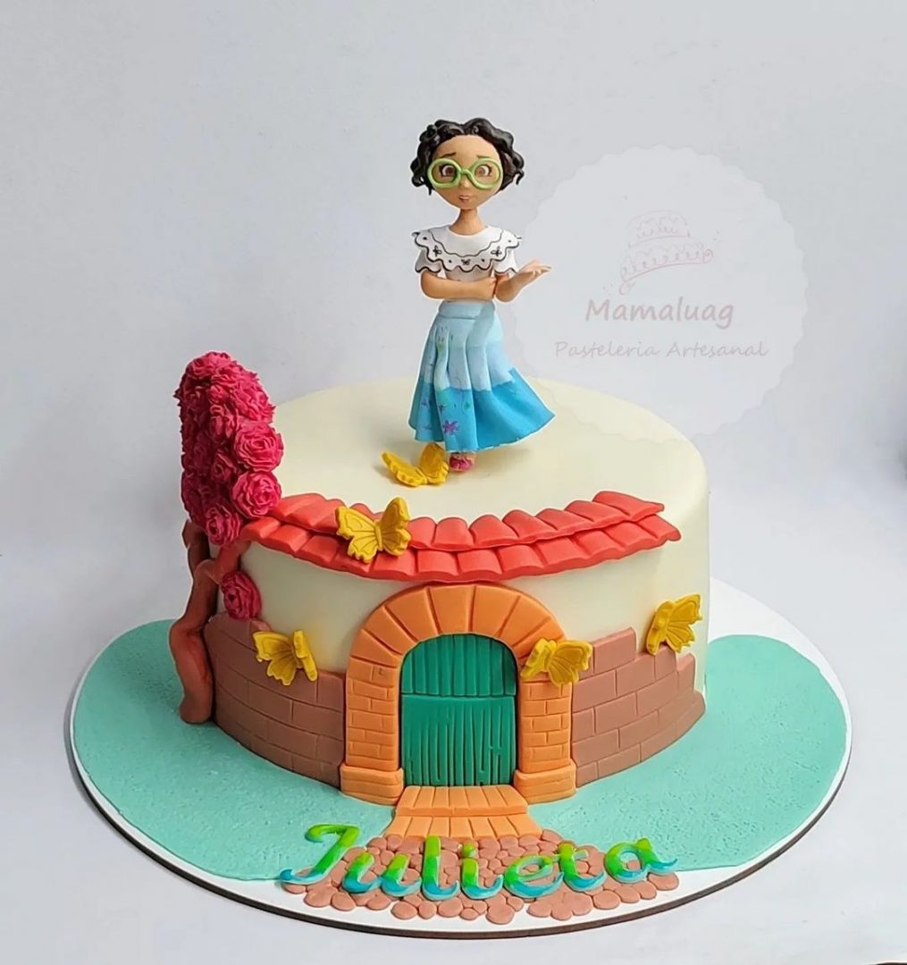 32 Best Encanto Cake Ideas for Disney-Themed Birthdays