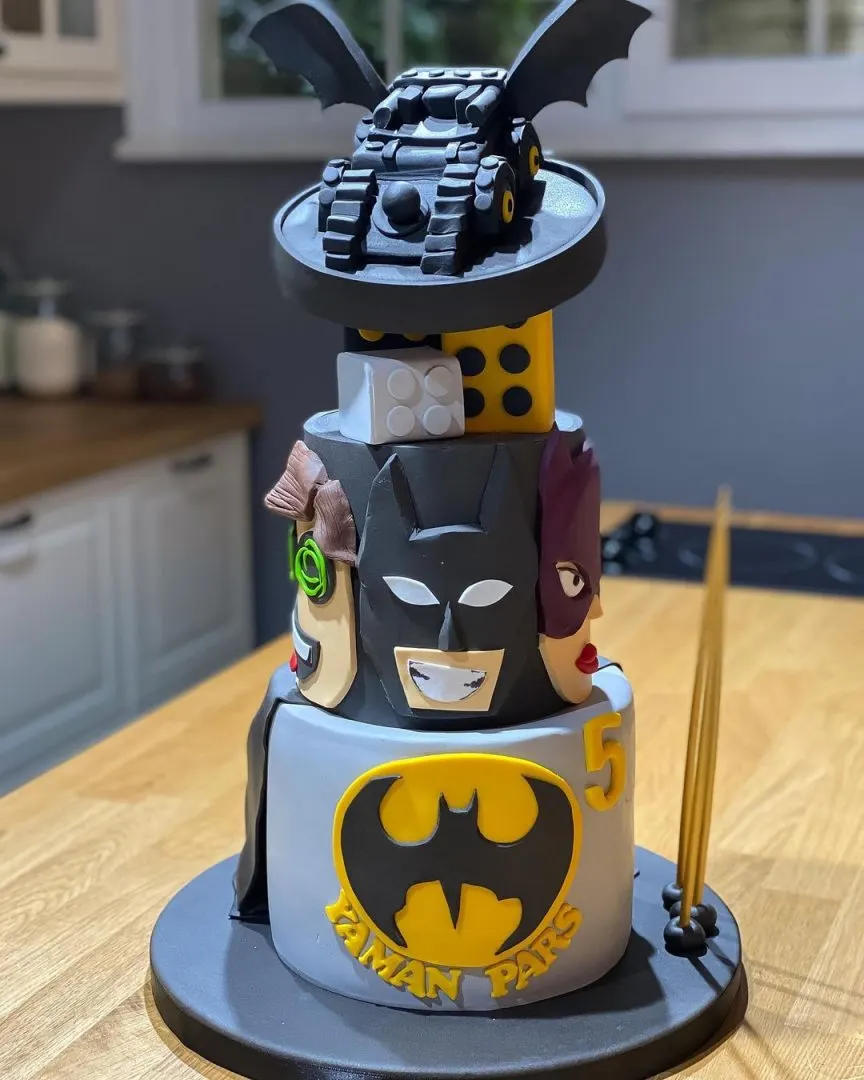 30 Best Batman Cake Ideas and Designs