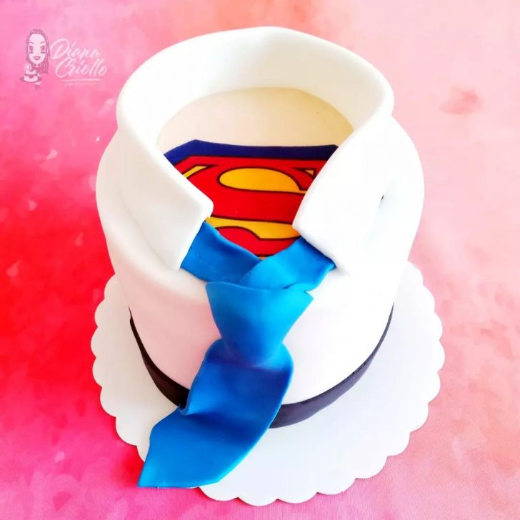 25 Best Superman Cake Ideas